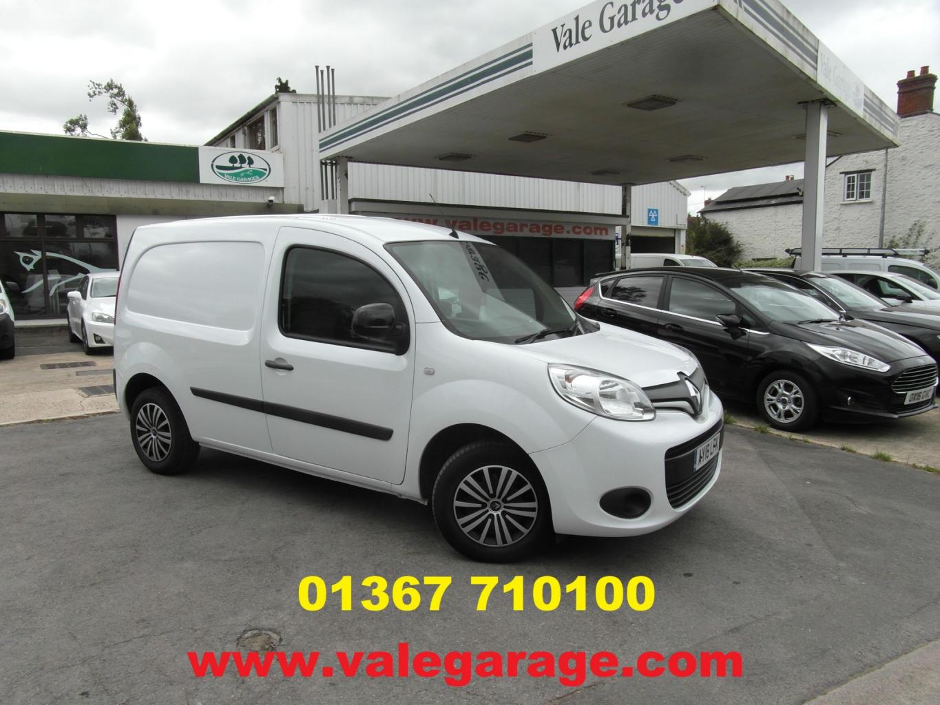 Renault Kangoo 1.5 tdci Euro 6 ULEZ Business Plus Energy Air Con from ...